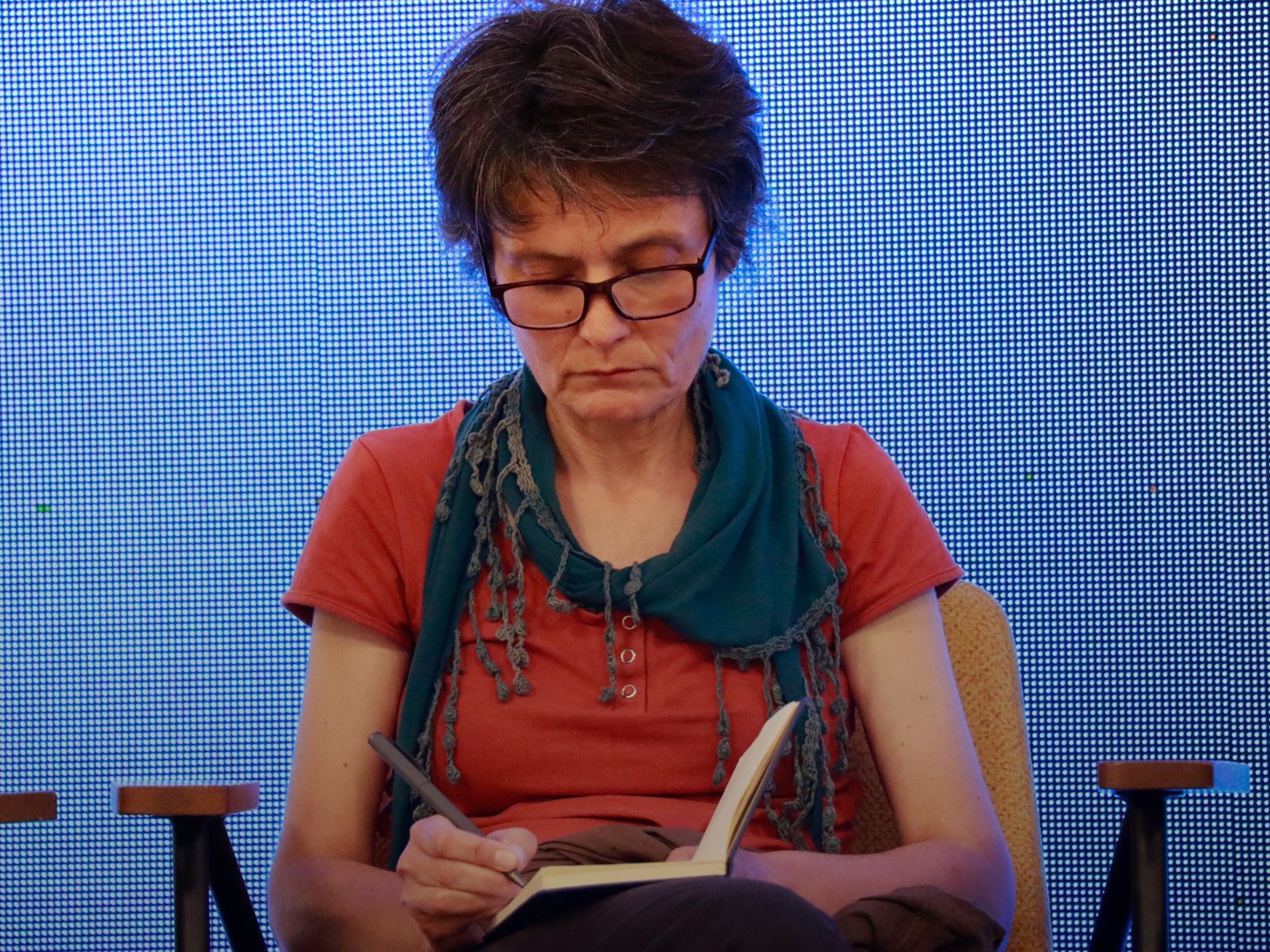 SVJETLANA NEDIMOVIĆ: Sedam crtica o radničkom organizovanju u nevladinom sektoru